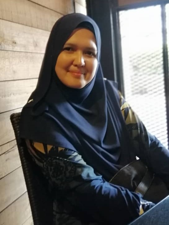 CURRICULUM VITAE PROF. MADYA DR. RAFIDAH BINTI MAZLAN