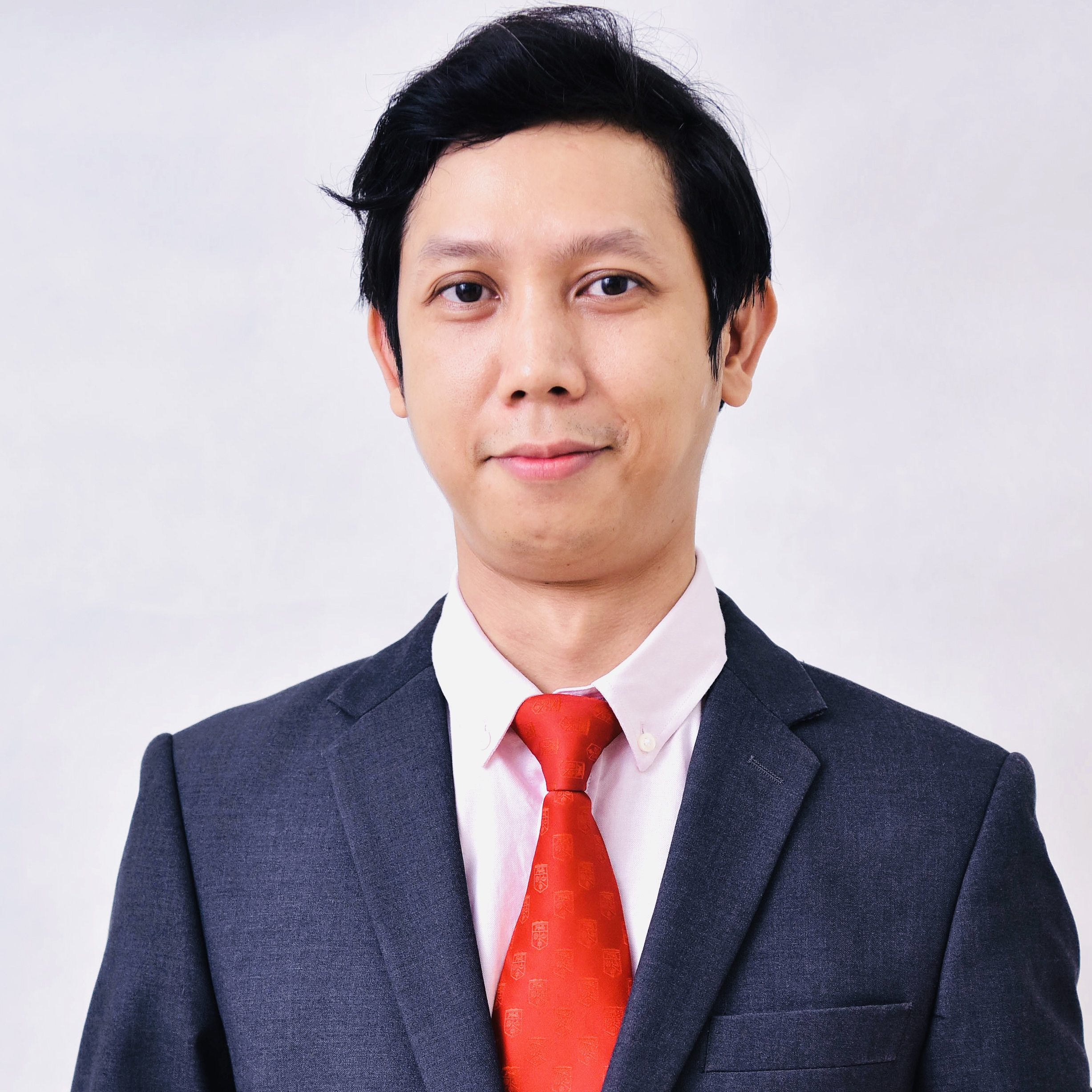 CURRICULUM VITAE DR. MUHAMMAD ASHRAF BIN SHAHIDAN