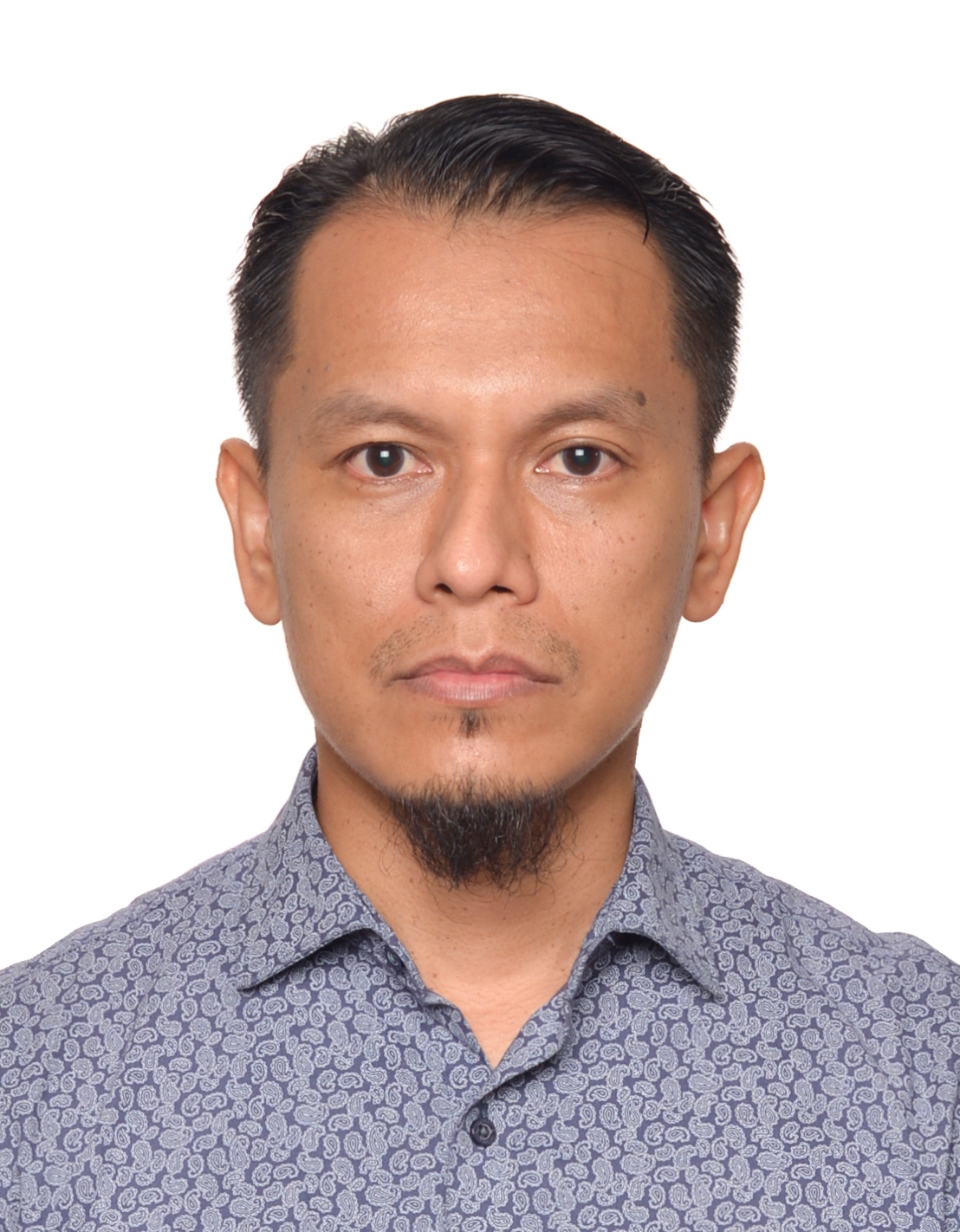 CURRICULUM VITAE PROF. MADYA DR. NIK ABDUL RAHIM BIN NIK ABDUL GHANI