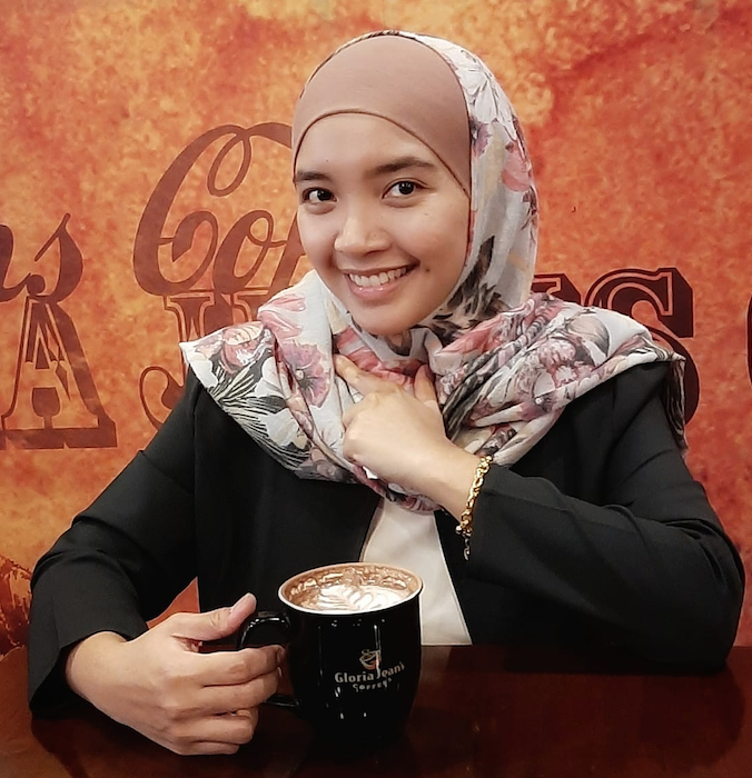 CURRICULUM VITAE DR. MIMI HANI BINTI ABU BAKAR